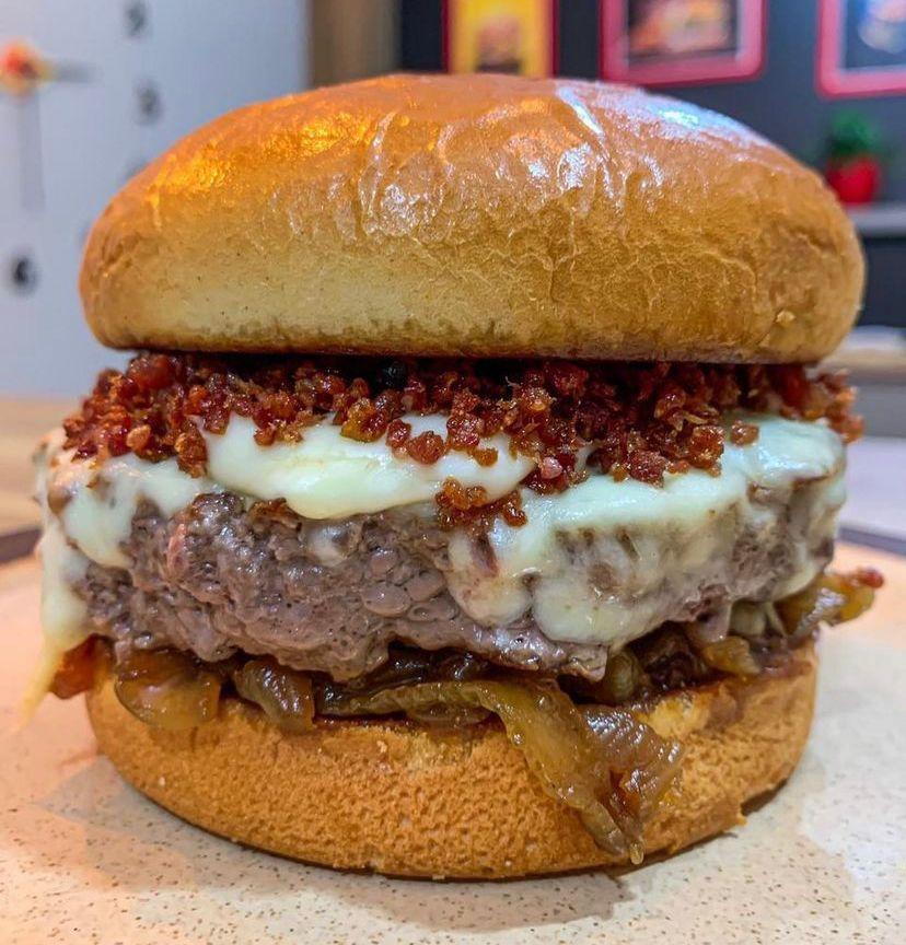 Space Team - Saturno Burguer - Meu catálogo fácil!